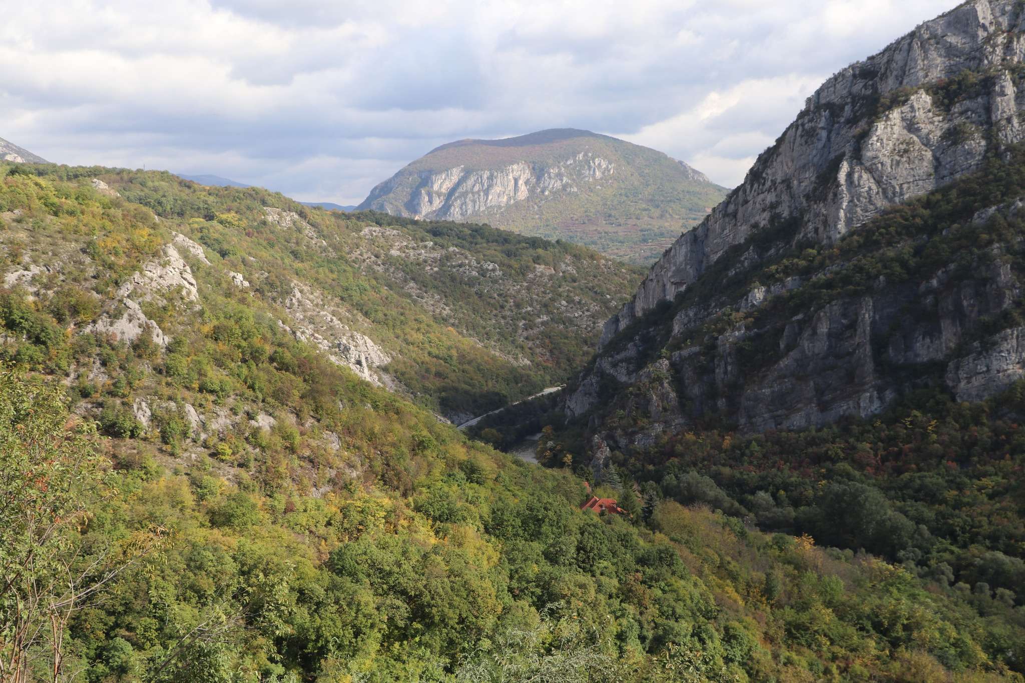 Les Gorges de Sicevacka & de Jelasnica - NIS - SERBIE ...