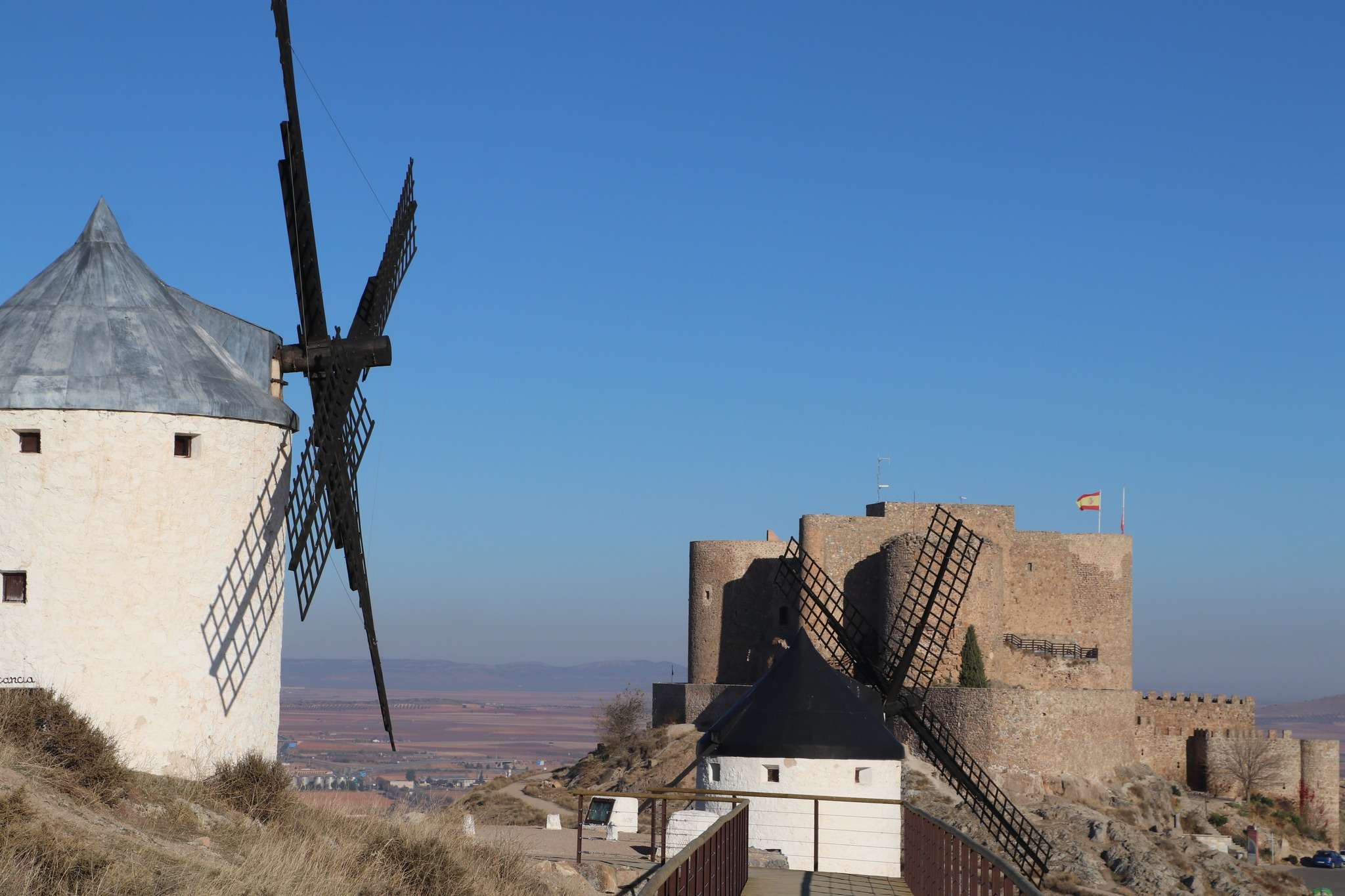 LES MOULINS A VENT DE LA CONSUEGRA - ESPAGNE + - voyageavecnous.com