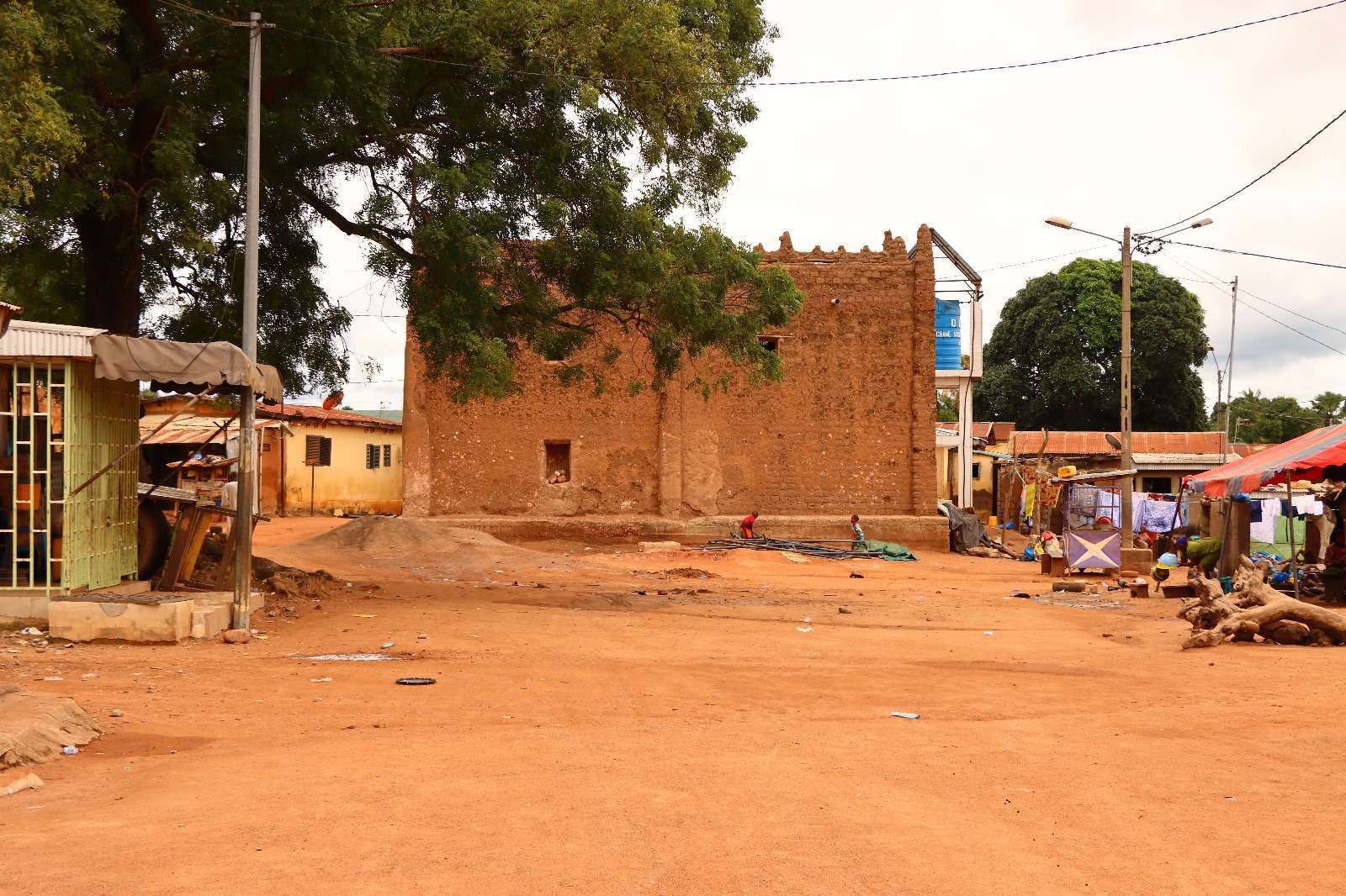 Bondoukou "La Ville aux Mille Mosquées" Côte d'Ivoire ...