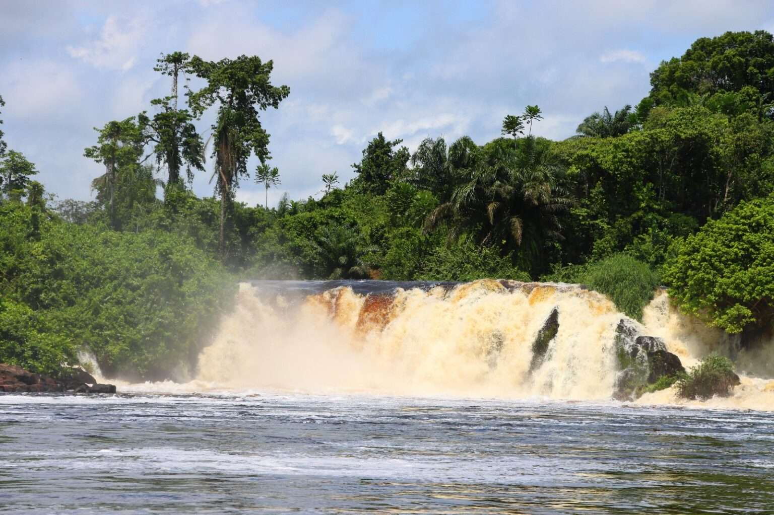 Les Chutes de la Lobé - Kribi CAMEROUN + - voyageavecnous.com